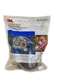 3M Half Mask Respirator Facepiece Size Medium 6200 NIOSH 40113-02