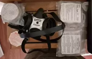 Comfo Classic Respirator Medium Hycar Rubber MSA with New Cartridges Black